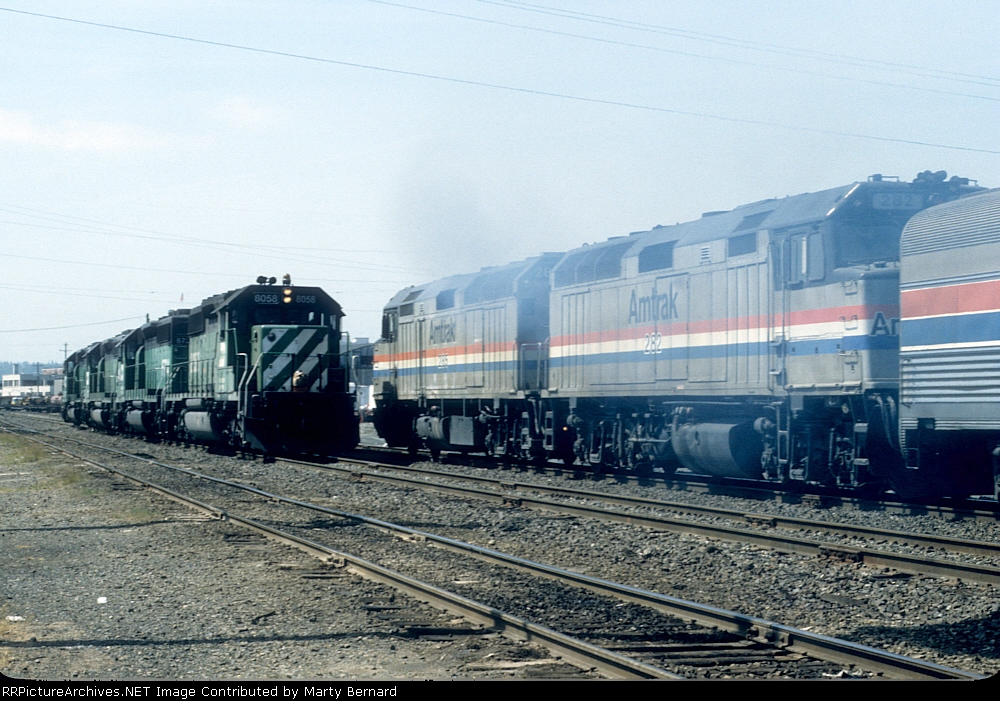 Departing SB Coast Starlight Meet BN Power